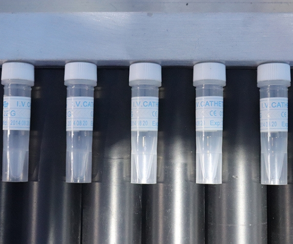Tube vs Syringe Labeling Machine | VialLabeller